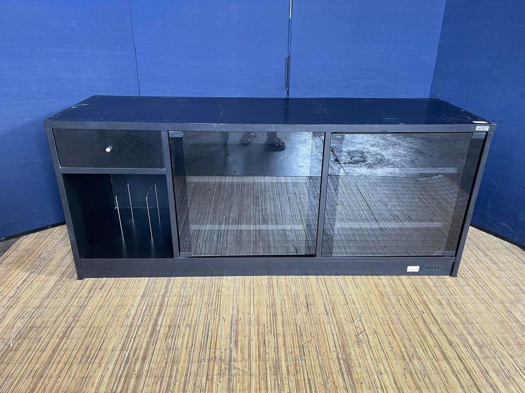 tv rack japan surplus on Carousell