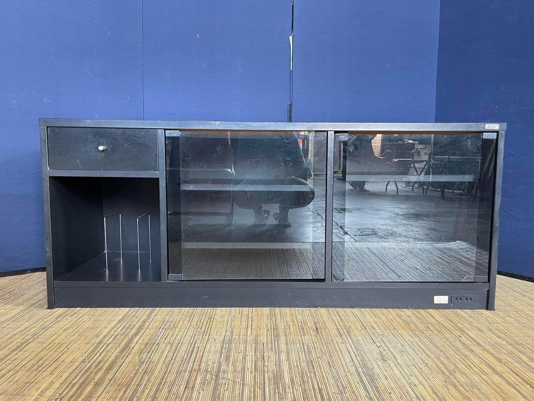 tv rack japan surplus on Carousell