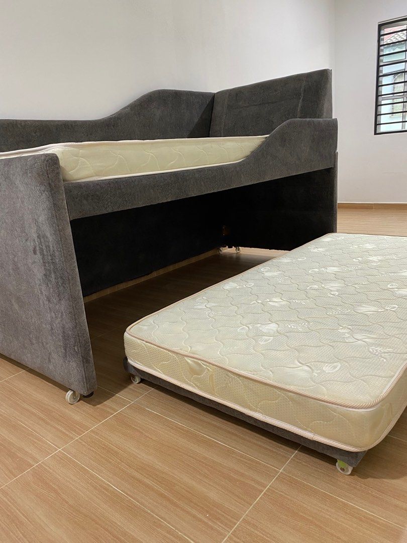 Two storey bed, Furniture & Home Living, Bedding & Towels on Carousell