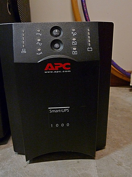 UPS - APC smart 1000, Computers & Tech, Parts & Accessories, Other ...