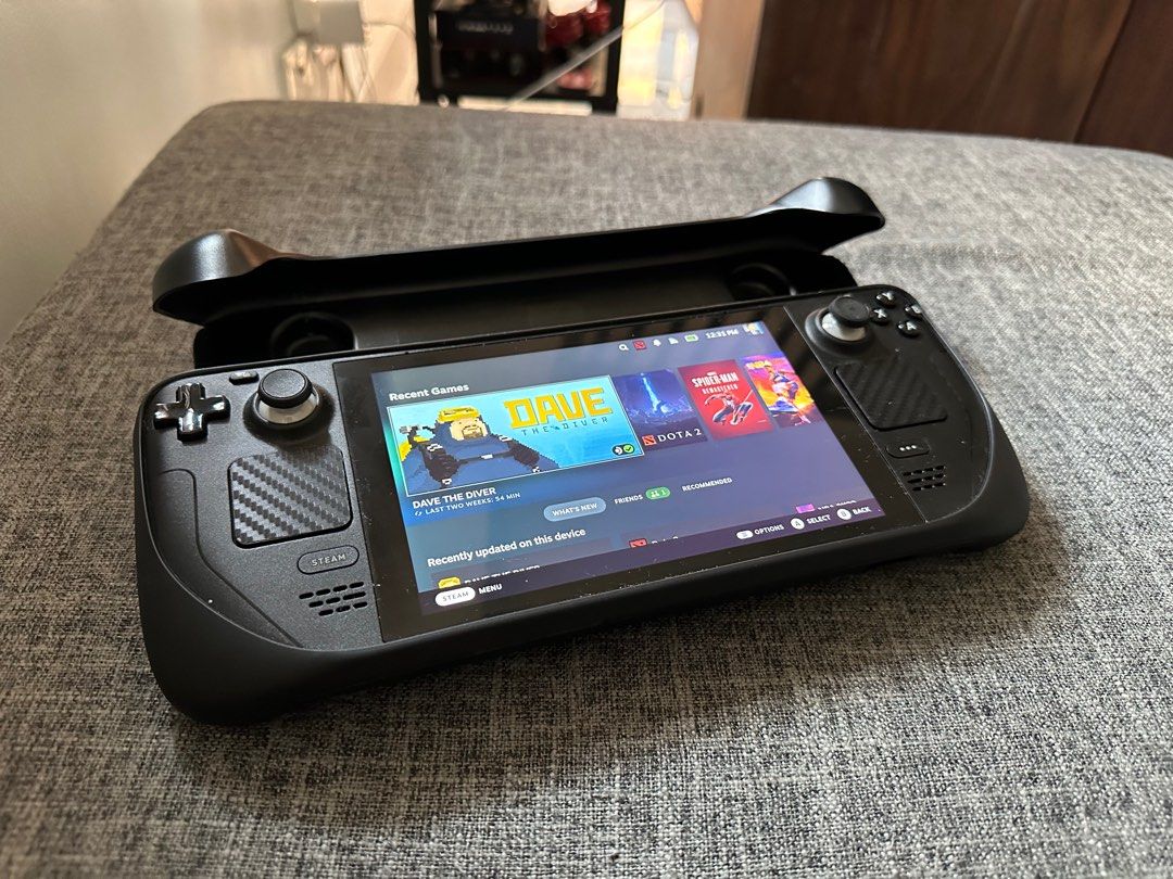Valve Steam Deck 512GB on Carousell