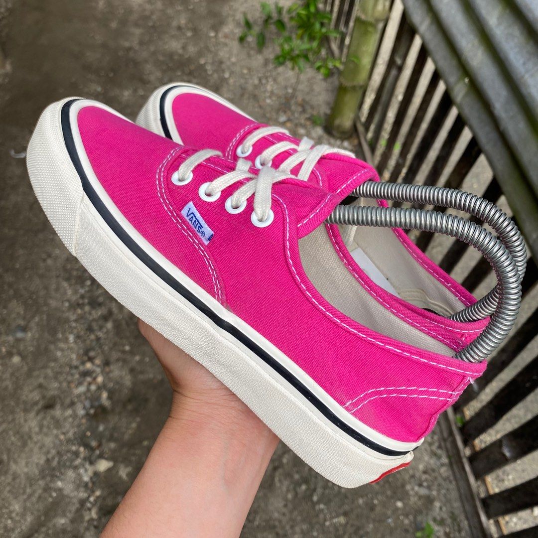 VANS AUTHENTIC STYLE 44, Women's Fashion, Footwear, Sneakers on Carousell