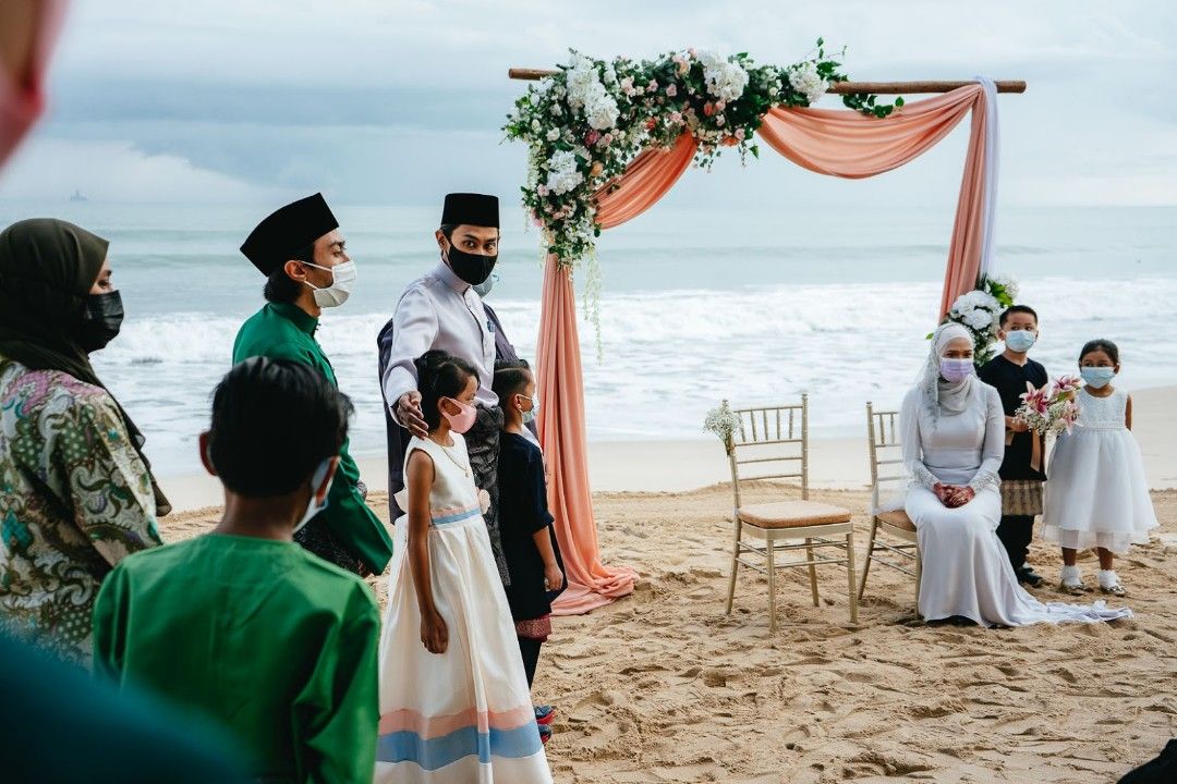 Wedding ceremony setup pakej perkahwinan pelamin garden theme church ...