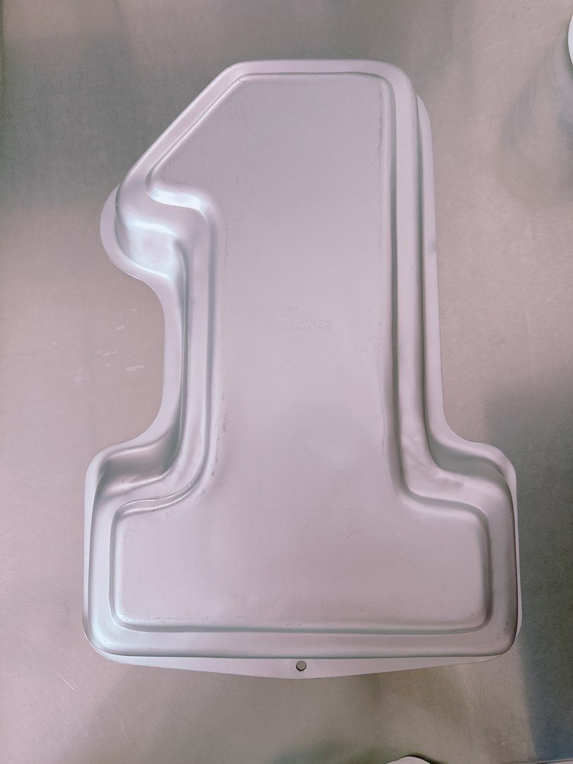 Wilton Number 1 Baking Pan, Furniture & Home Living, Kitchenware ...