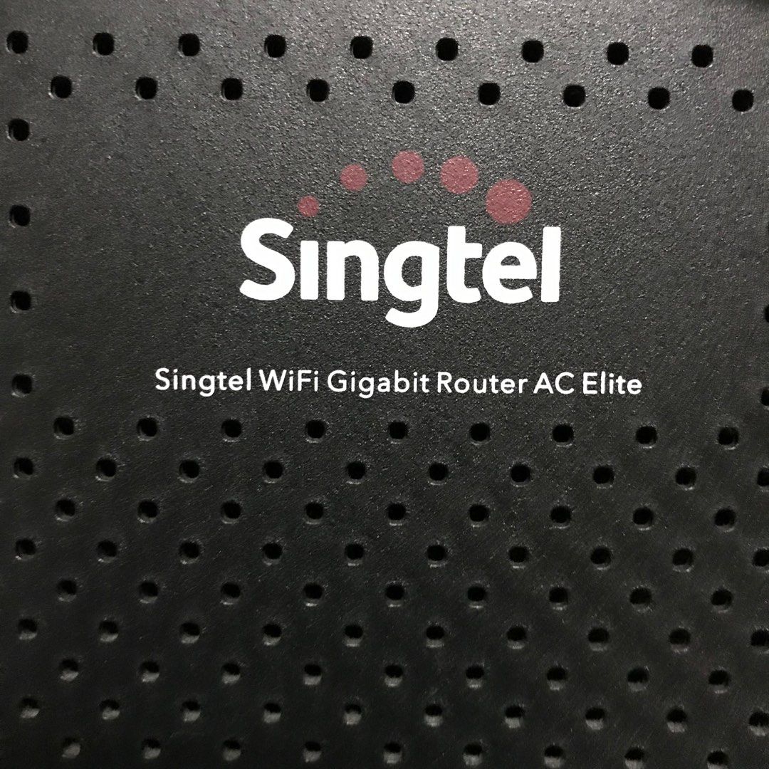 WTS USED SINGTEL AC ELITE WIRELESS ROUTER, Computers & Tech, Parts ...
