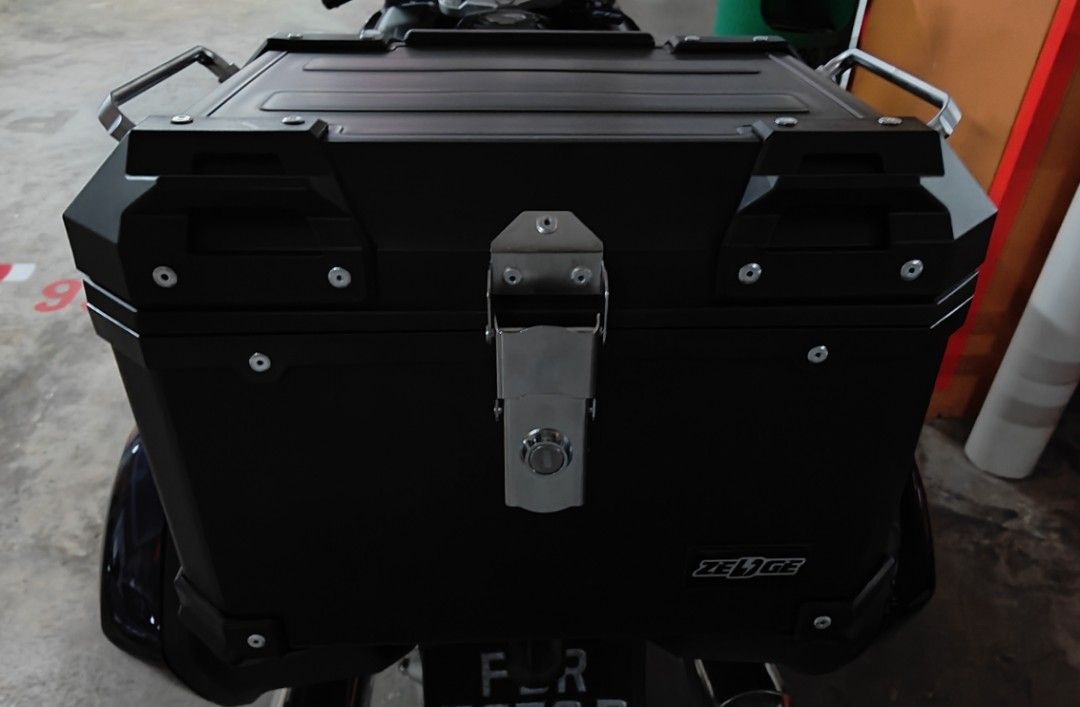 ZEDGE 45L X-Gravity Plastic Top Case + Back Rest, Motorcycles ...