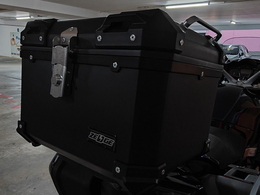 ZEDGE 45L X-Gravity Plastic Top Case + Back Rest, Motorcycles ...