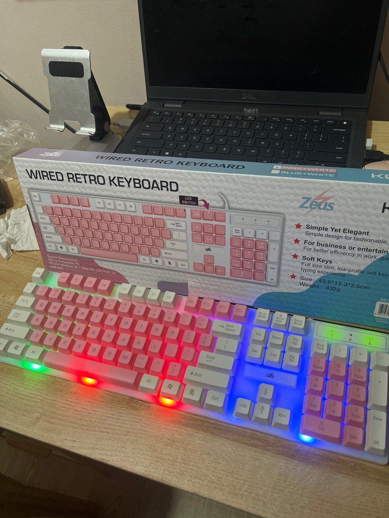 Zeus Led wired retro keyboard on Carousell