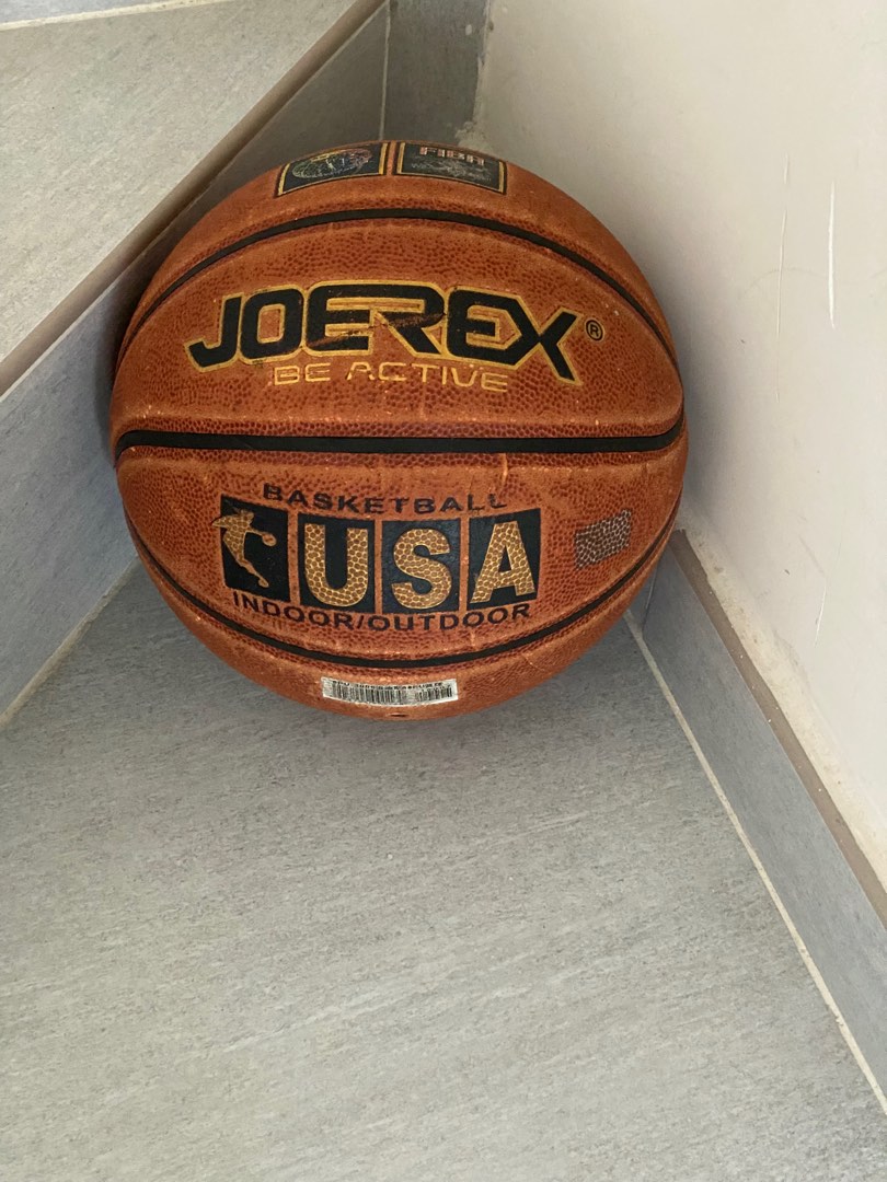 籃球 Joerex / 火車頭, 運動產品, 運動與體育, 運動與體育 - 球拍和球類運動 - Carousell