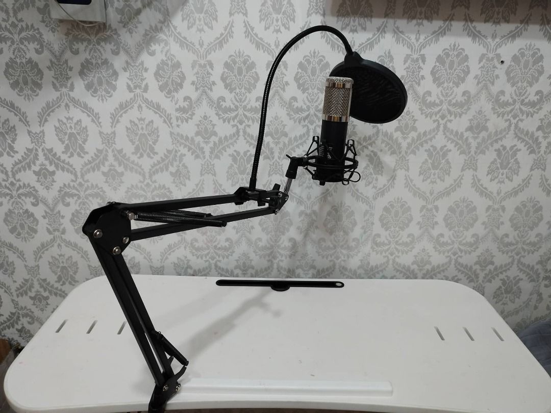 a. Anko Gaming Microphone Set on Carousell