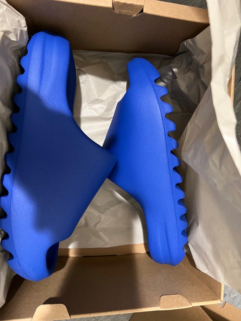 adidas yeezy slide Azure, Women's Fashion, Footwear, Flipflops and ...