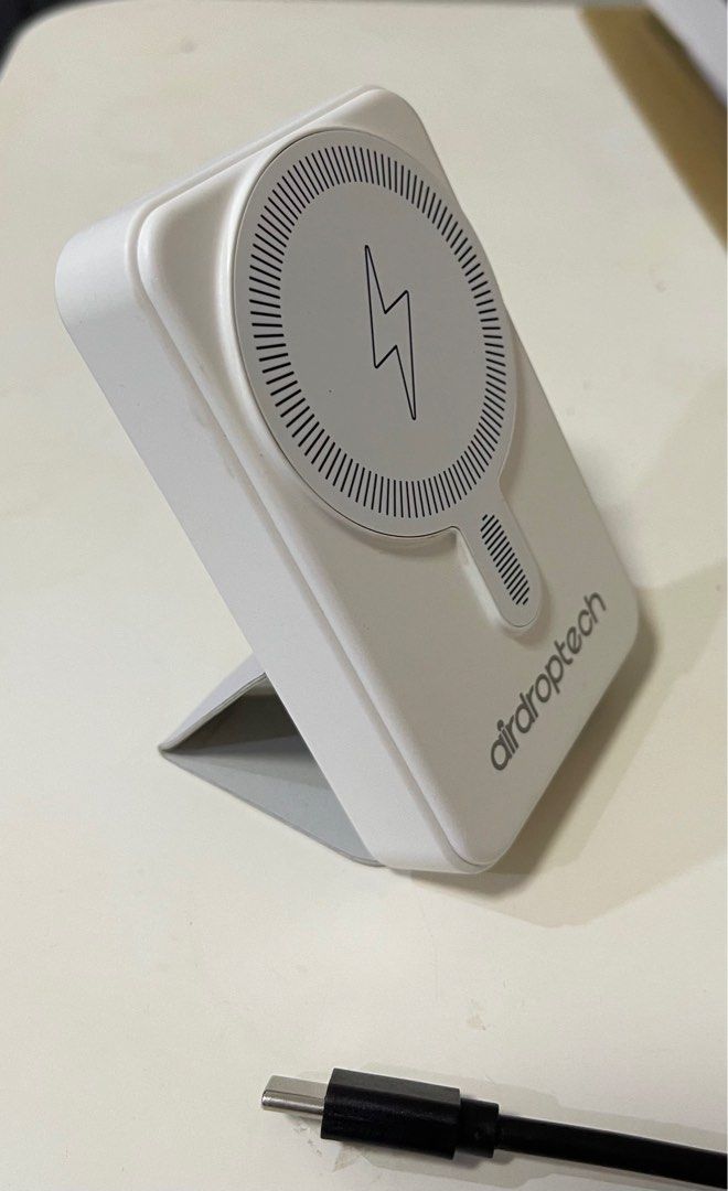 AIRDROPTECH PD 20W MagSafe Powerbank With Stand 10000mAh Magnetic ...