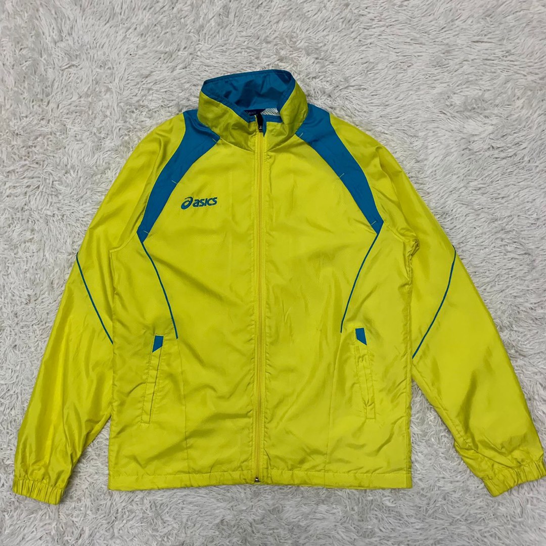 Asics jacket, Men's Fashion, Activewear on Carousell