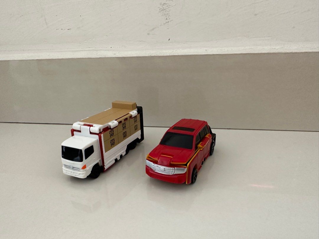 Bandai VooV Transforming Car Set!!!!, Hobbies & Toys, Toys & Games on Carousell