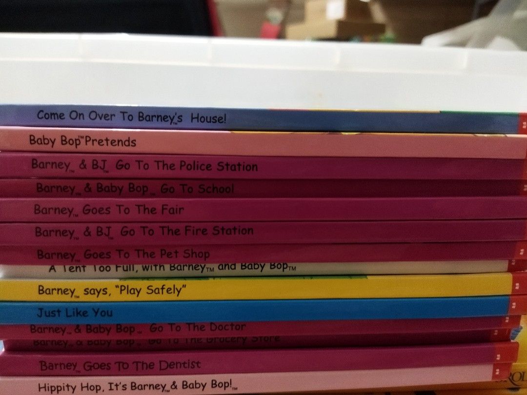 Barney series of story book, Hobbies & Toys, Books & Magazines ...