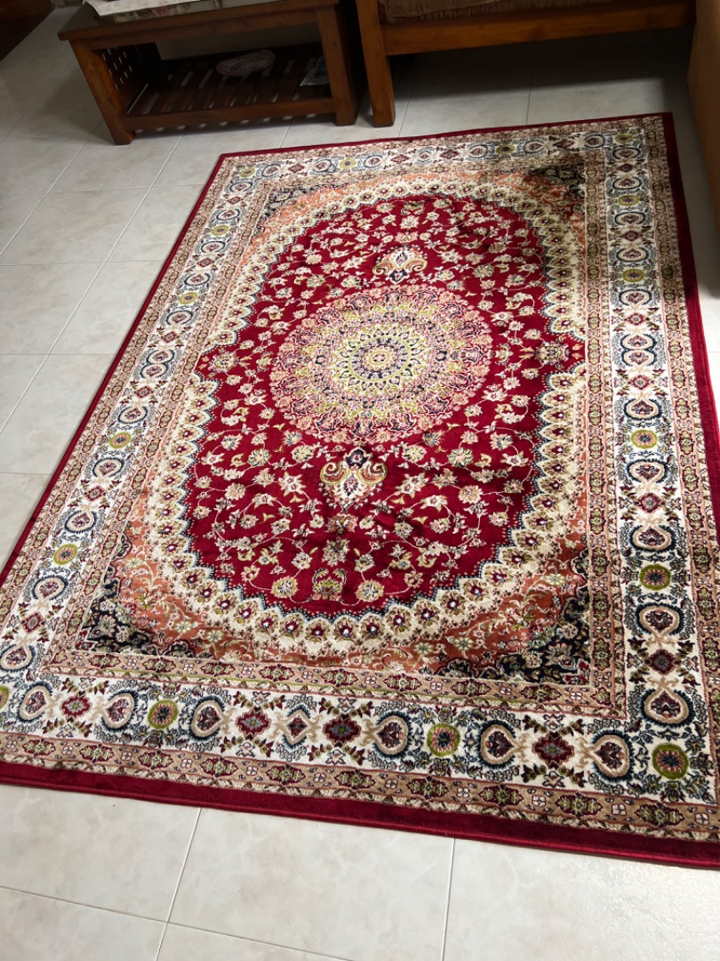 Beautiful Carpet, Furniture & Home Living, Home Decor, Carpets, Mats & Flooring on Carousell