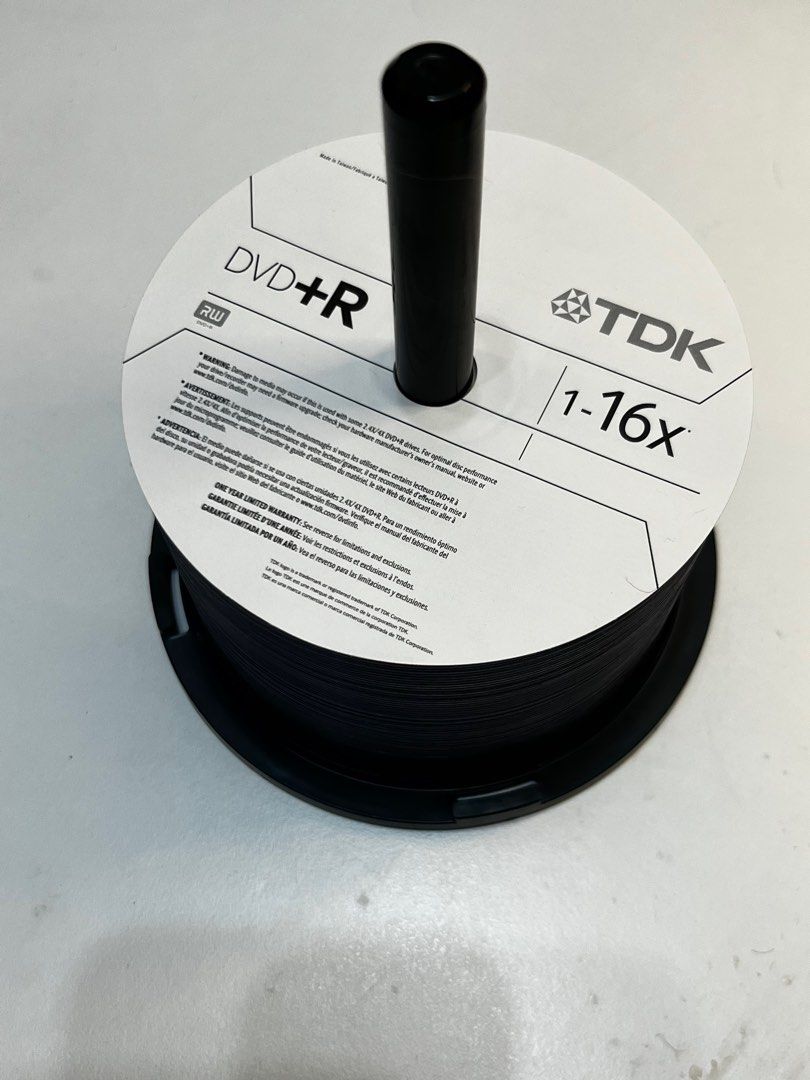 Blank RW DVD+R, entire package !, Hobbies & Toys, Music & Media, CDs ...