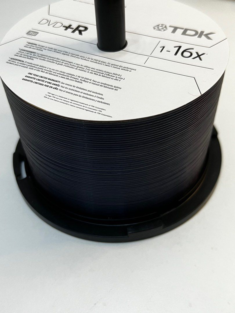 Blank RW DVD+R, entire package !, Hobbies & Toys, Music & Media, CDs ...