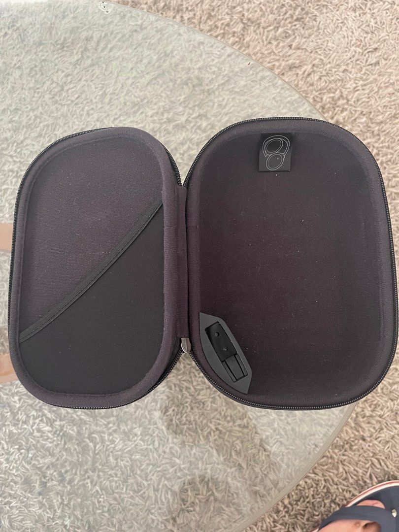 Bose headphones box, Audio, Headphones & Headsets on Carousell