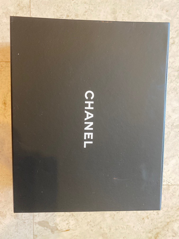 Chanel box for mini rectangle/ WOC/ small classic flap, Luxury ...
