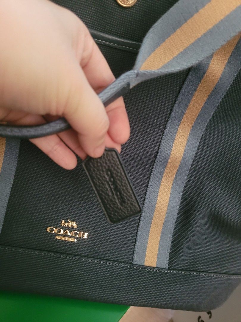 Coach Ellis Weekender, Luxury, Bags & Wallets on Carousell