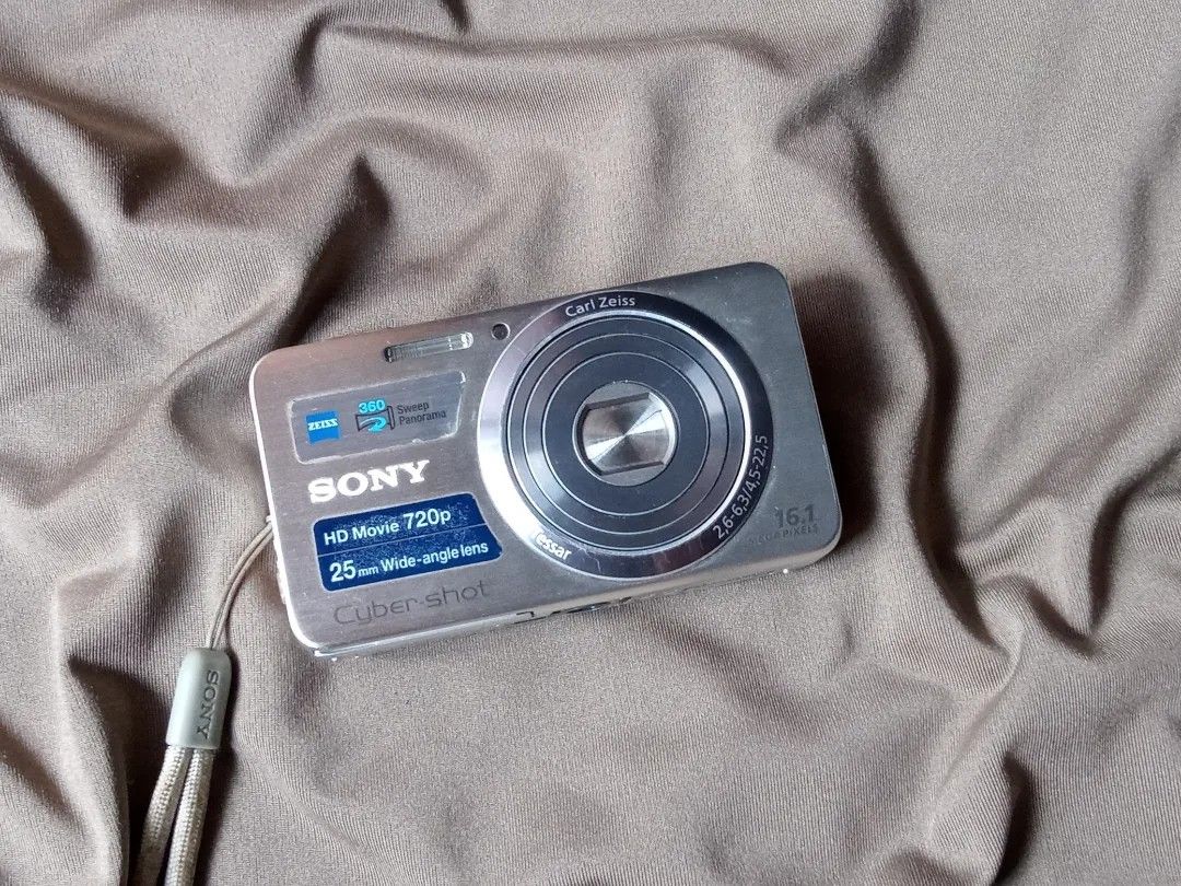 DIGICAM SONY CYBERSHOT DSC W630, Fotografi di Carousell