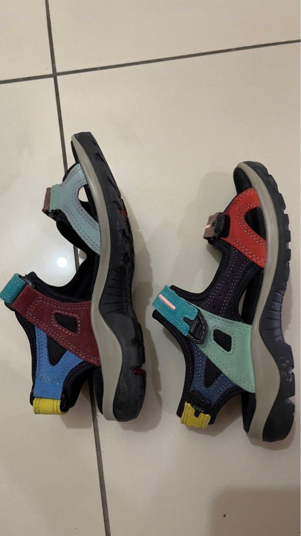 ECCO, Women's Fashion, Footwear, Sandals on Carousell
