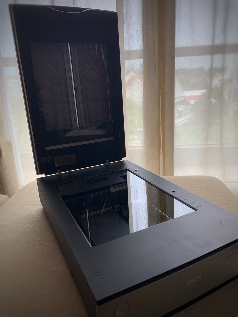 Epson Perfection V800 Photo and Film Scanner, Computers & Tech ...