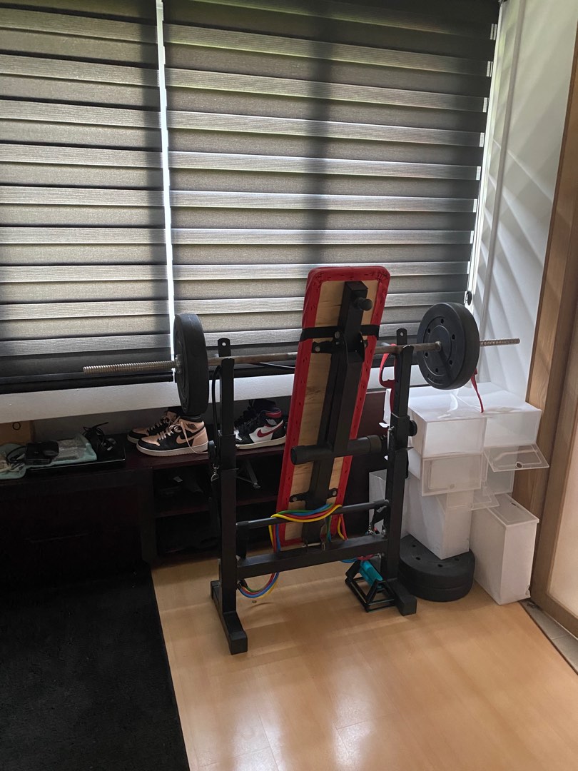 [FREE BENCH] Bar + Weights, Sports Equipment, Exercise & Fitness ...