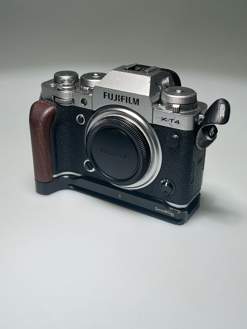 Fujifilm XT4, Photography, Cameras on Carousell