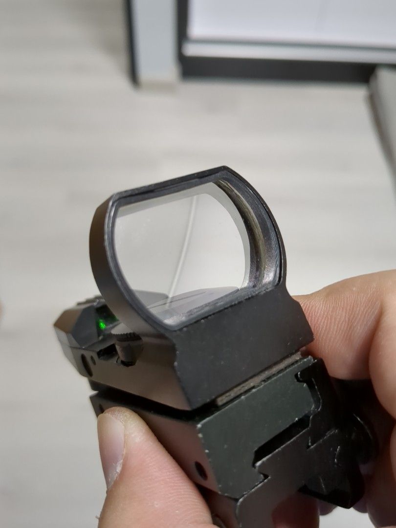 Generic red dot sight, Sports Equipment, Other Sports Equipment and ...