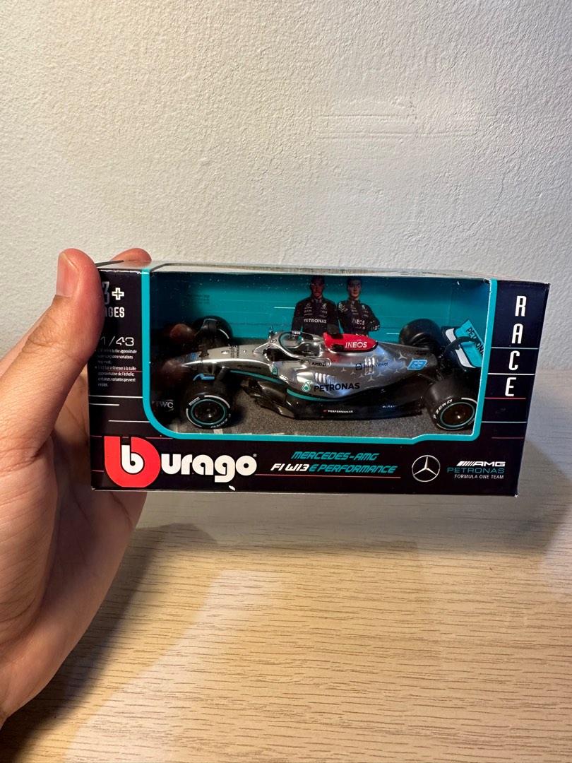 George Russell 63 Formula 1 Mercedes AMG F1 W13 E Performance Diecast ...