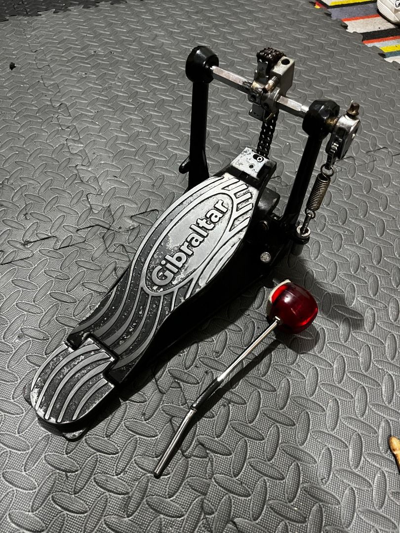Gibraltar 5611 Dual Chain SIngle pedal drum pedal, Hobbies & Toys ...