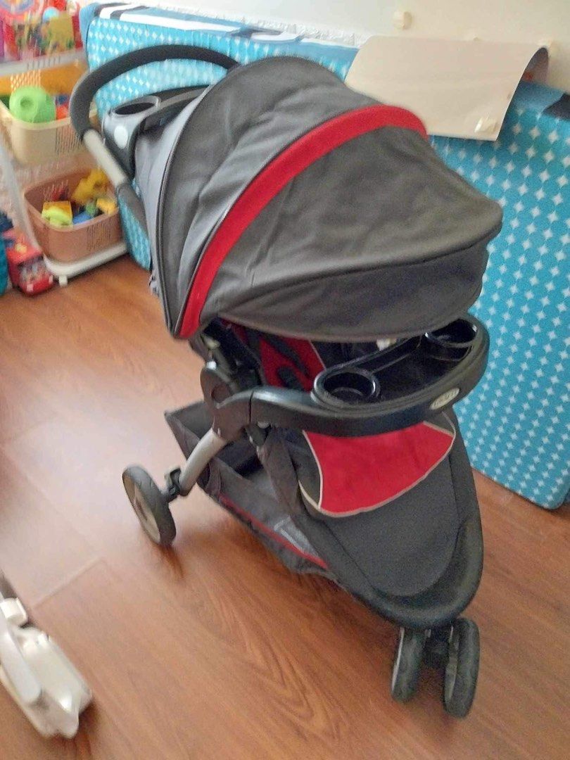 Graco 3 wheels stroller, Babies & Kids, Going Out, Strollers on Carousell