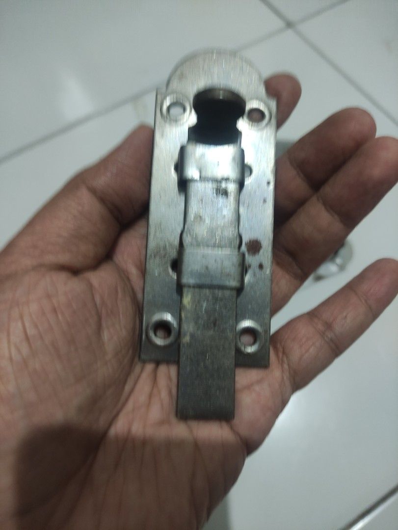 Grendel Kunci Slot pintu jendela jadul on Carousell