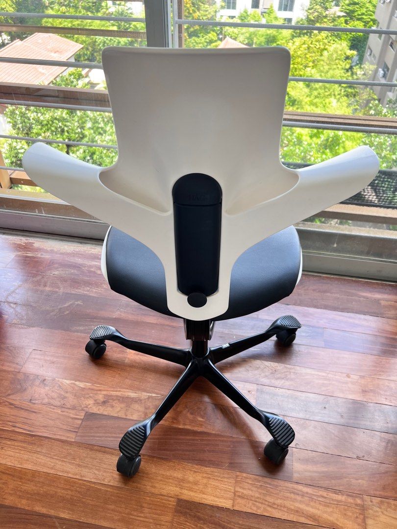 HAG Ergonomic Office Chair, Furniture & Home Living, Furniture, Chairs ...