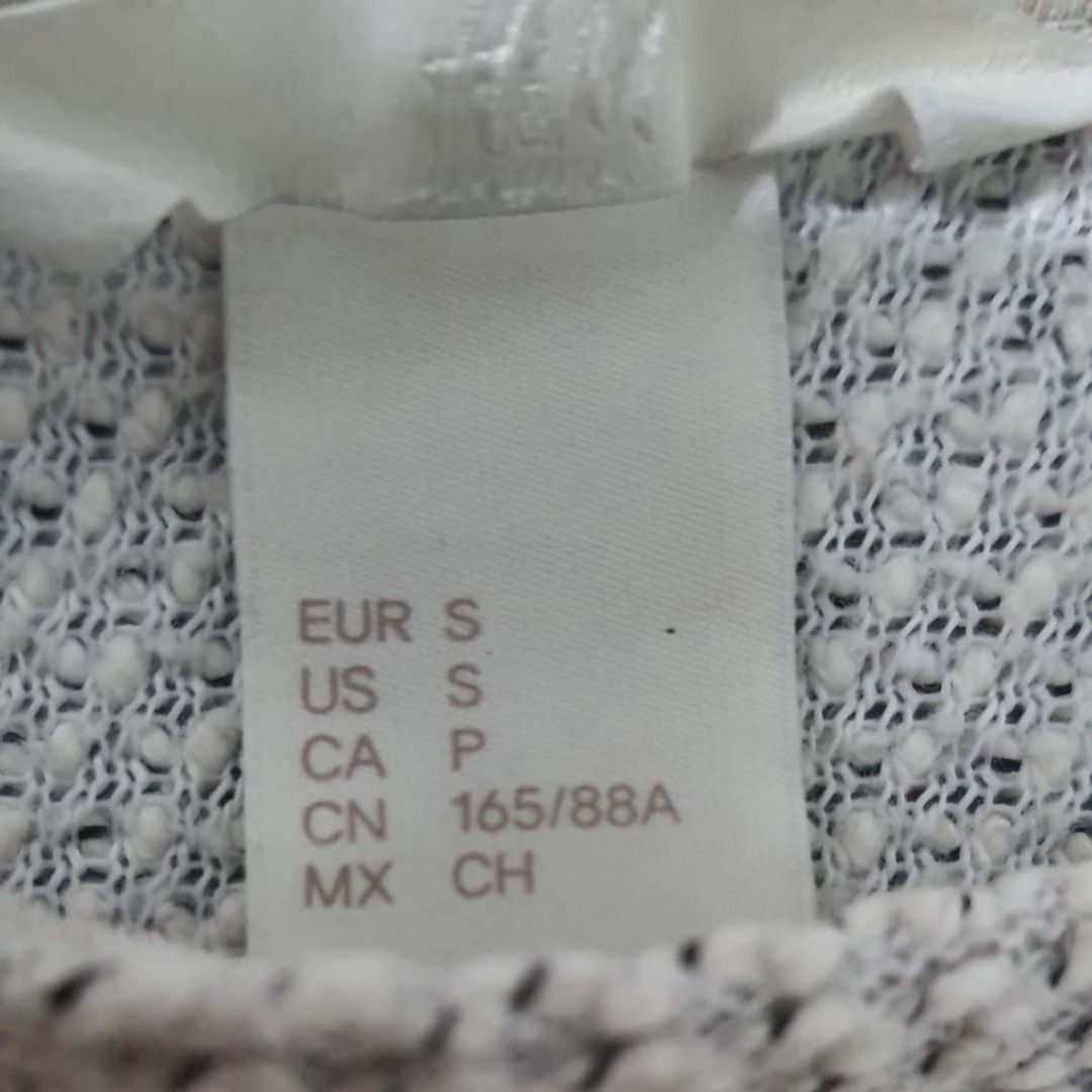 HnM Lengan Panjang Seperti Model Rajut Ukuran S, Fesyen Wanita, Muslim ...