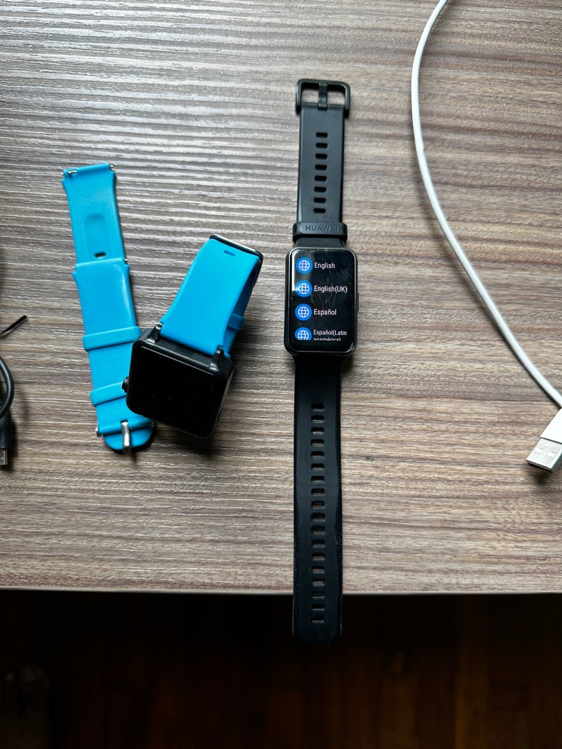 Huawei smart watch and POSB smart Buddy watch with chargers, Mobile ...