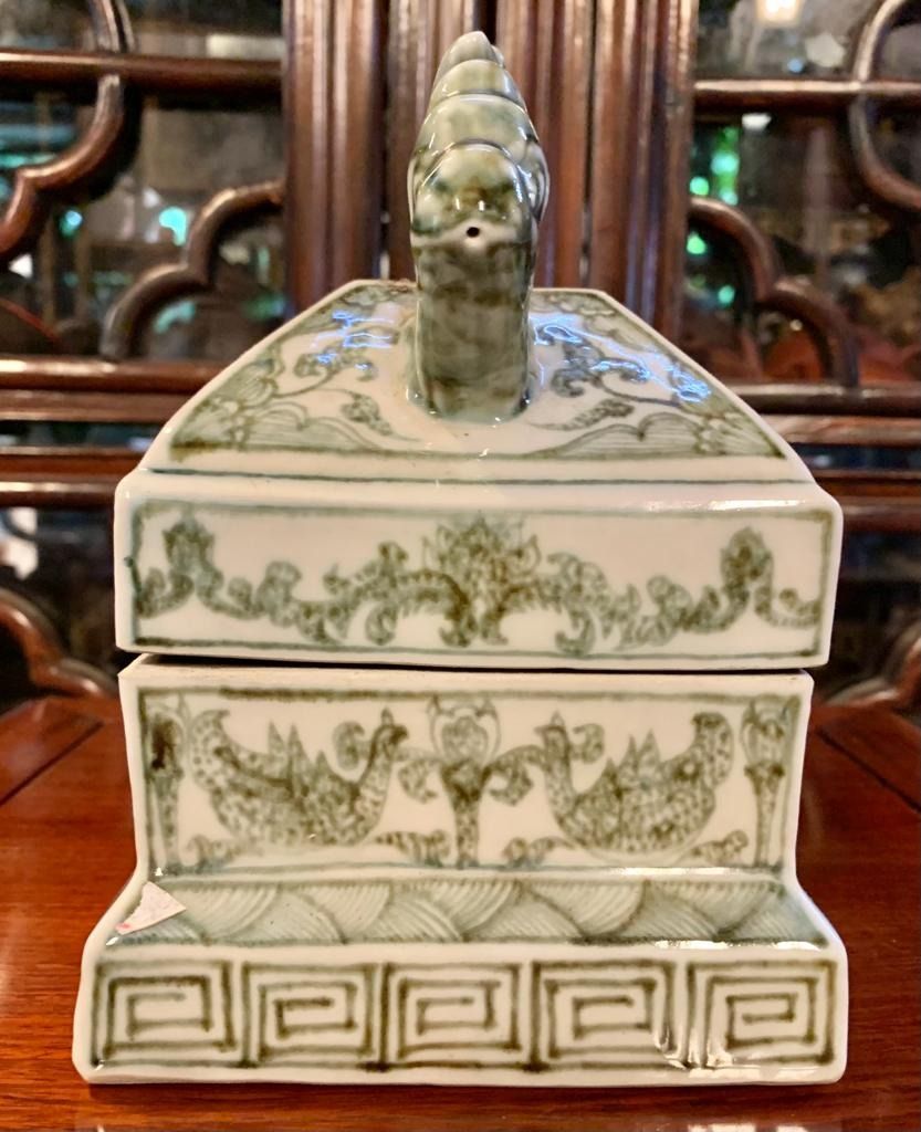 Inkstone Porcelain Holder (Dragon), Hobbies & Toys, Memorabilia ...