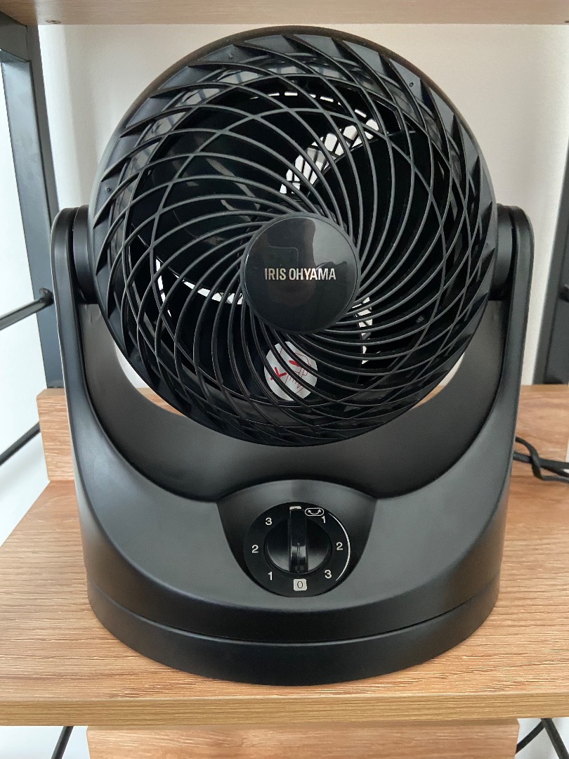 [IRIS Ohyama] Compact 6" Circulator Macaron Horizontal Swing type (Black), Furniture & Home ...