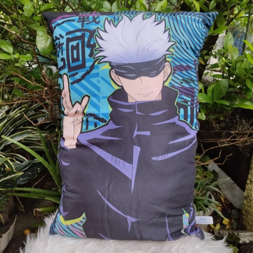 Jujutsu Kaisen Gojo Satoru Jumbo Pillow, Hobbies & Toys, Toys & Games ...