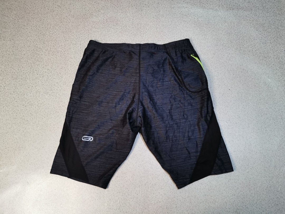 KALENJI RUNNING SHORT, Men's Fashion, Bottoms, Shorts on Carousell