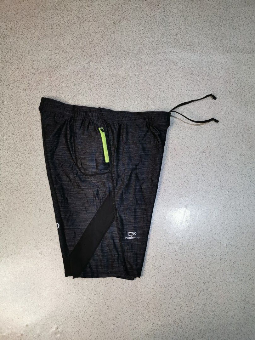 KALENJI RUNNING SHORT, Men's Fashion, Bottoms, Shorts on Carousell