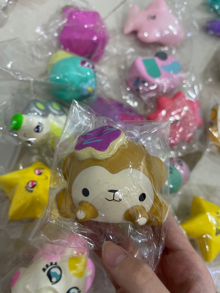 Licensed squishy smooshy mushy monkey, Toys & Collectibles, Mainan di ...