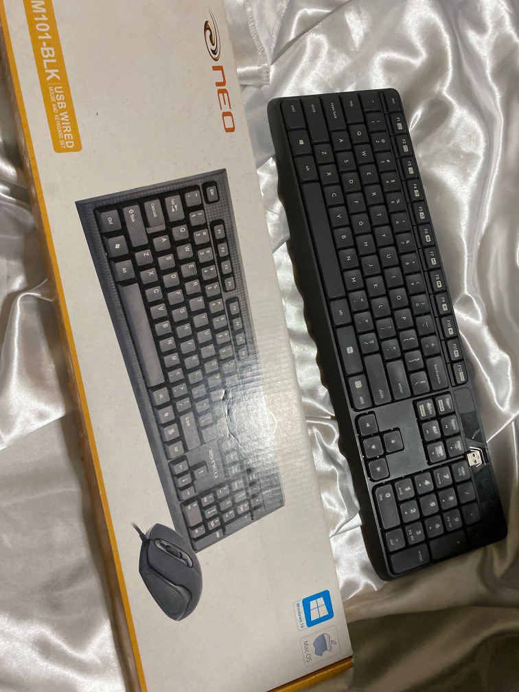 Logitech Wireless Keyboard / Neo Wired Keyboard | Compatible with Mac ...