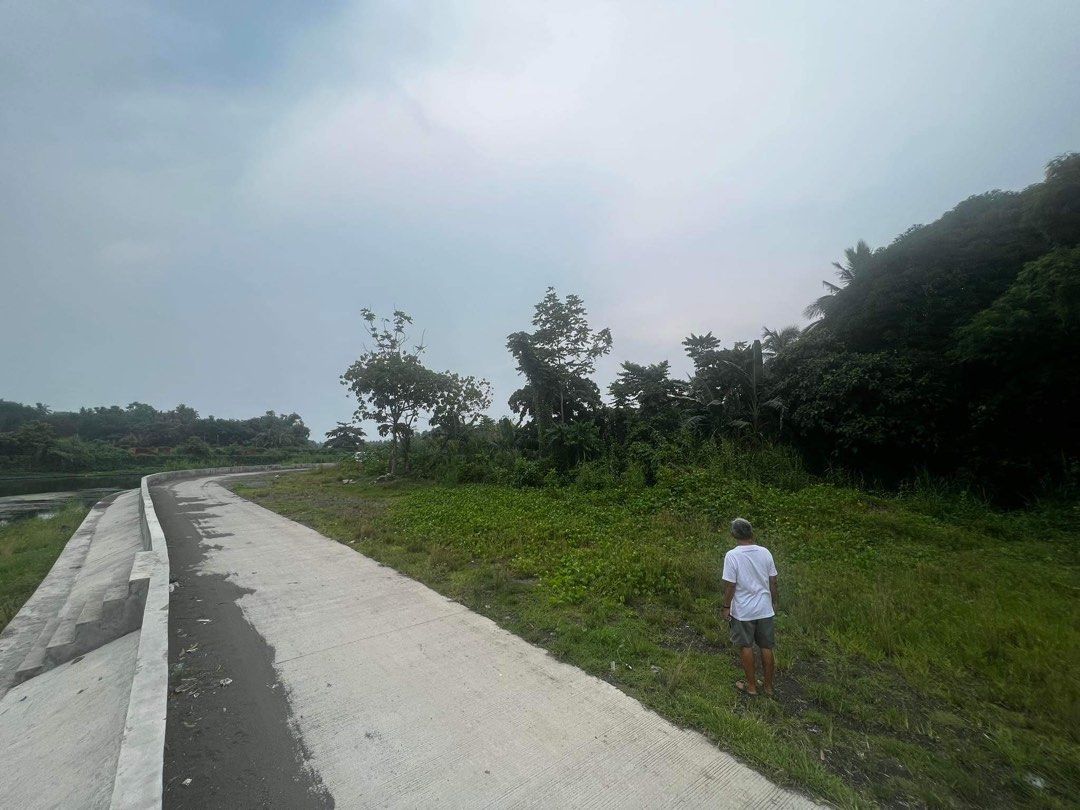 Lot beside Pansipit River - San Nicolas, Batangas on Carousell