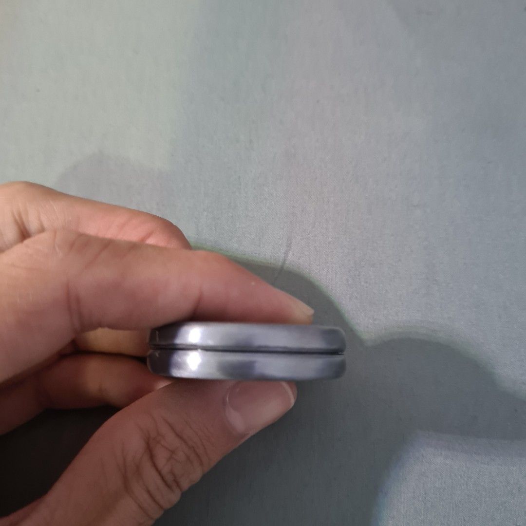 Magnetic fidget spin coin toy, Hobbies & Toys, Toys & Games on Carousell