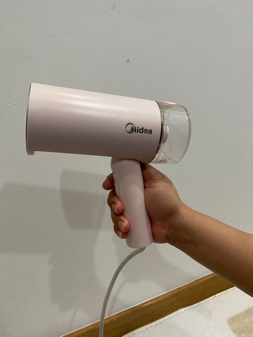 Midea hand-held steam iron, Beauty & Personal Care, Hair on Carousell