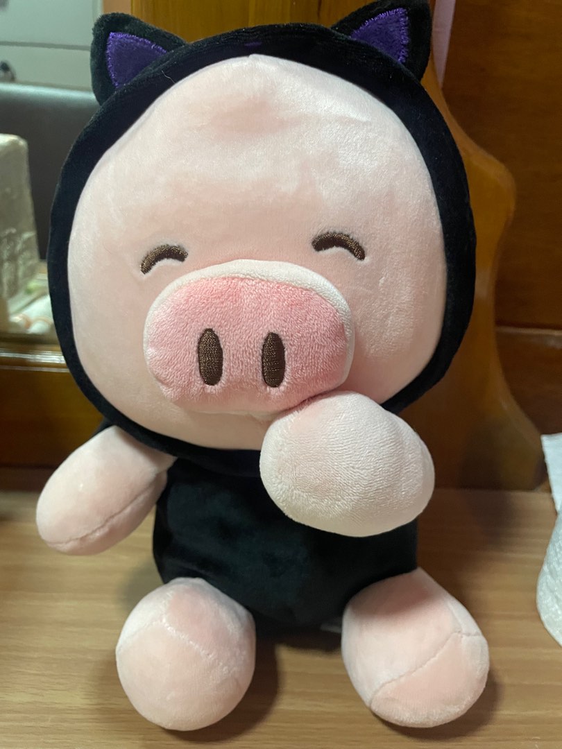 Miniso Bat Pig Plushie Stuffed Plush Toy, Hobbies & Toys, Toys & Games ...