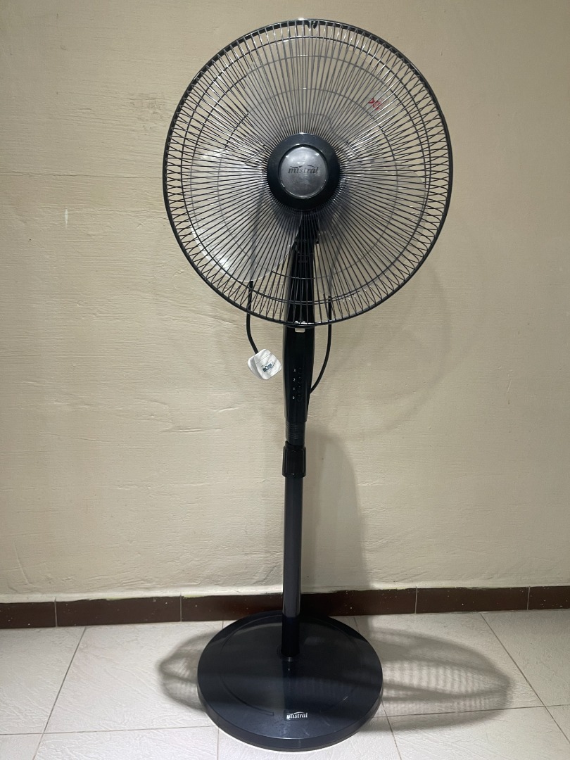 Mistral 16" Electric Stand Fan., Furniture & Home Living, Lighting ...